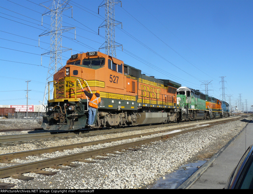 BNSF 527